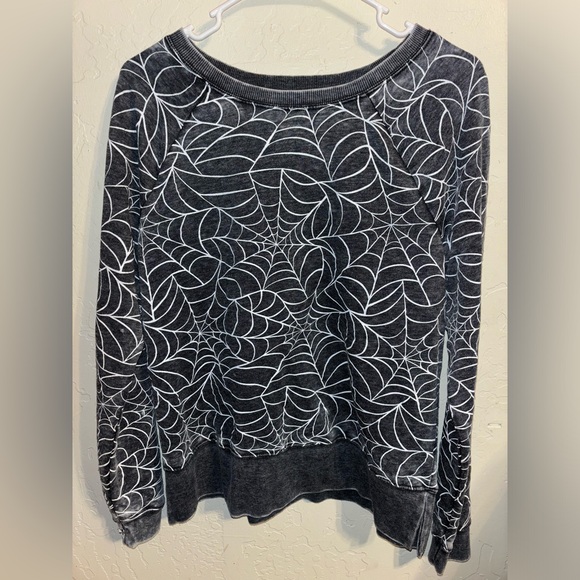 Grayson Threads | Tops | Large Grayson Threads Spider Wed Long Sleeve ...
